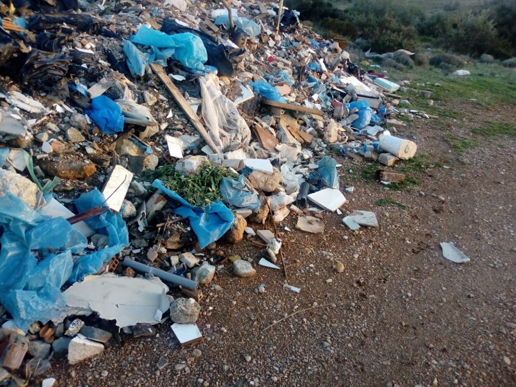 ΝΟΣΟΚΟΜΕΙΑΚΑ ΑΠΟΒΛΗΤΑ ΣΤΗΝ ΤΡΑΜΠΟΥΡΙΑ ΚΑΛΥΒΙΩΝ | Αττικός Παρατηρητής